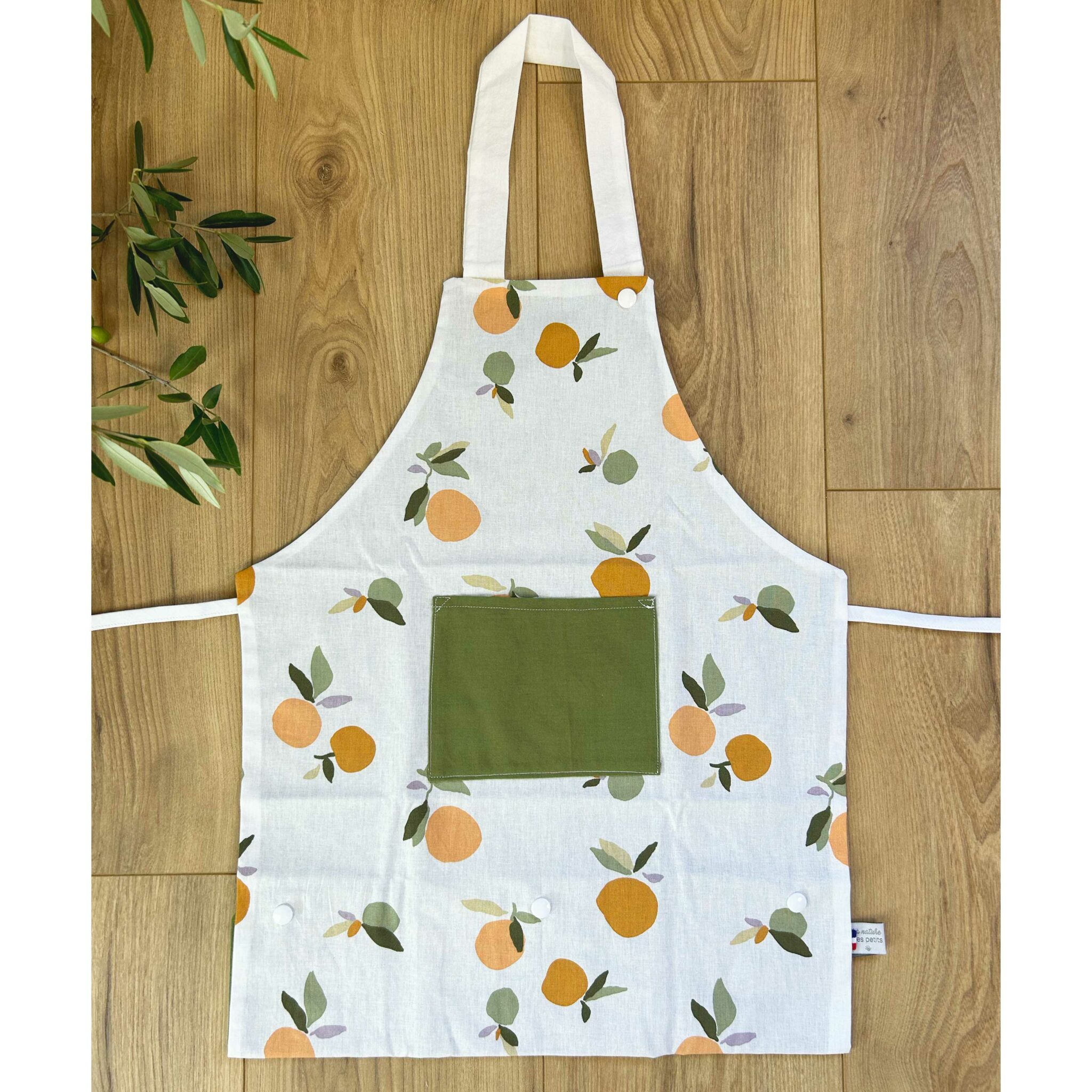 Tablier de cuisine enfant - Fruit/vert olive - LA NATURE DES PETITS